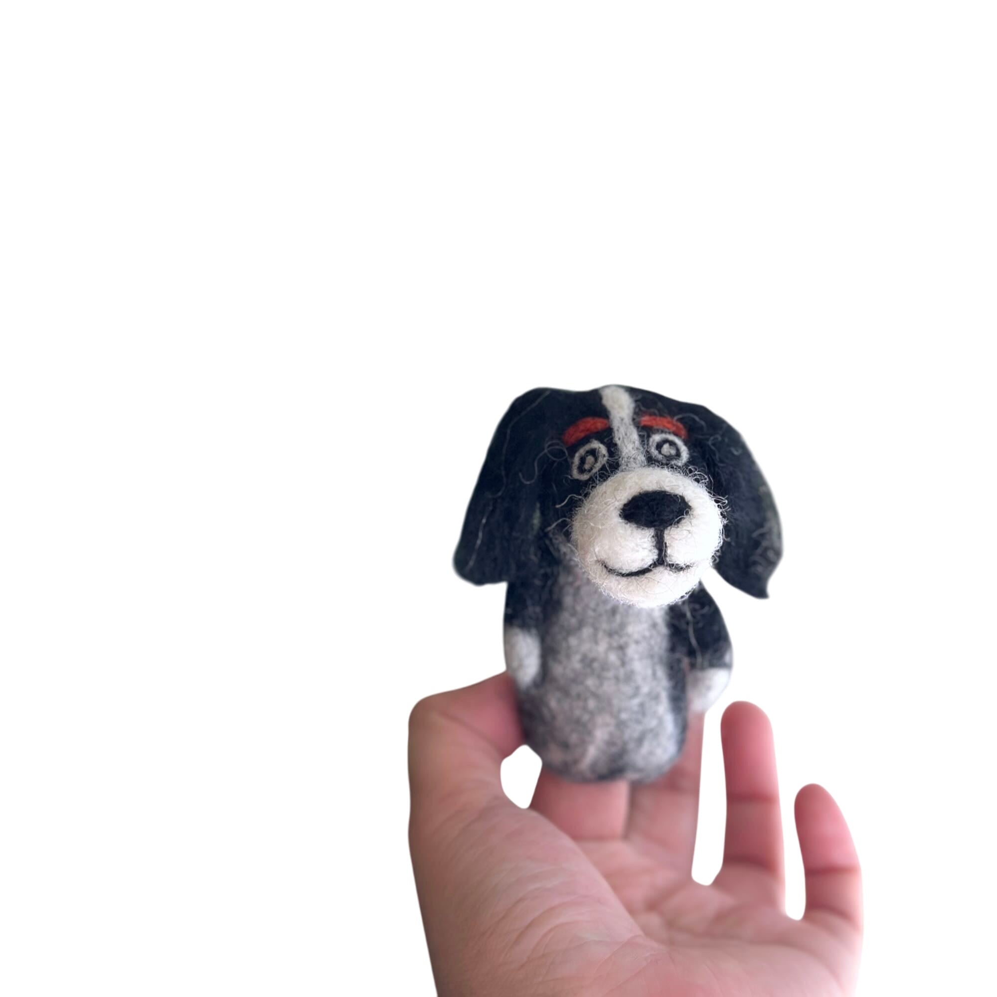 Finger Puppet – Black Cavalier King Charles Spaniel | Ganapati Crafts Co.
