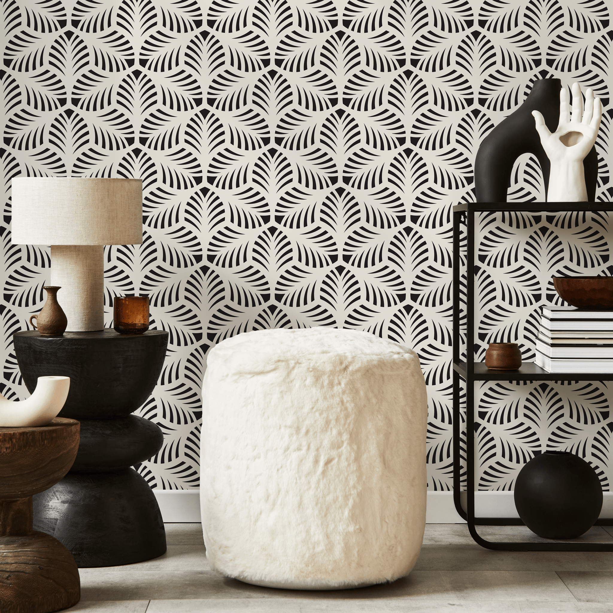 ONDECOR Art Deco Wallpaper – Black Cream Geometric Fan Pattern