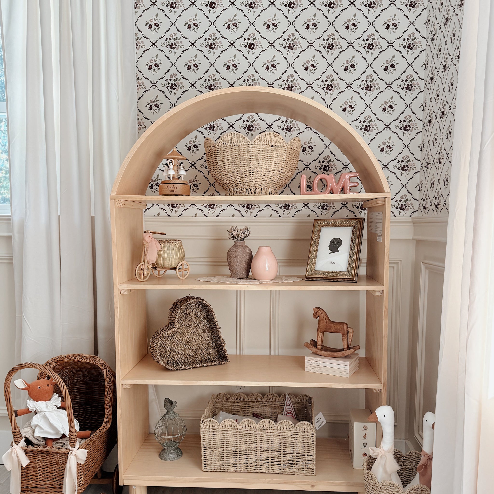 Nina Wallpaper By Ali Anni | Loomwell Home Goods
