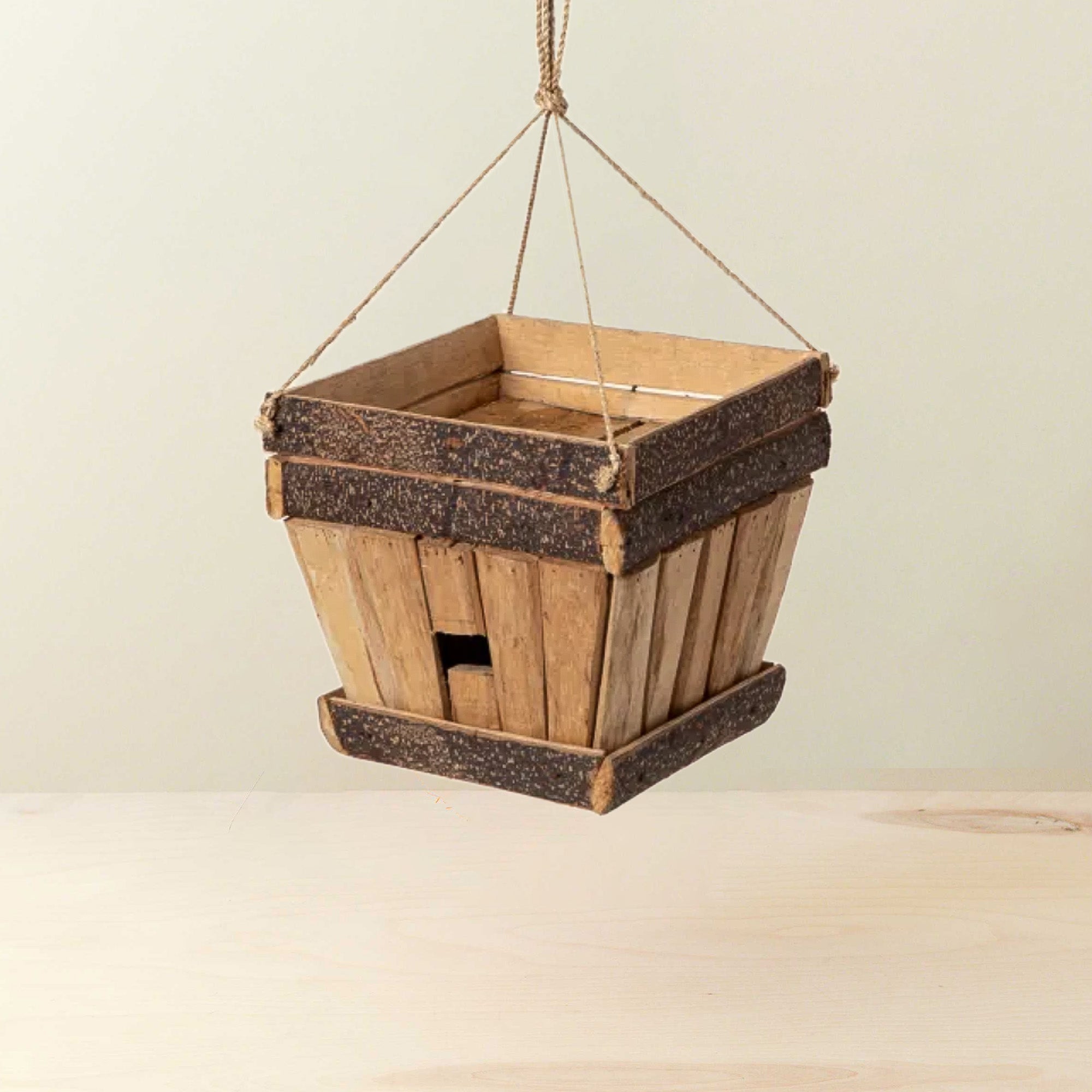 Hanging Trapezoid Birdhouse – Rustic Natural Wood – LIKHÂ